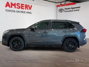 Grey Toyota RAV4 2021 in Parnu, with an engine capacity of 2.50 L and mileage of 83 thousand km for 28990 €, photo 4 on AUTOMOTO.COM.LV