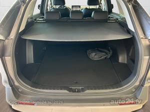 Grey Toyota RAV4 2021 in Parnu, with an engine capacity of 2.50 L and mileage of 83 thousand km for 28990 €, photo 11 on AUTOMOTO.COM.LV