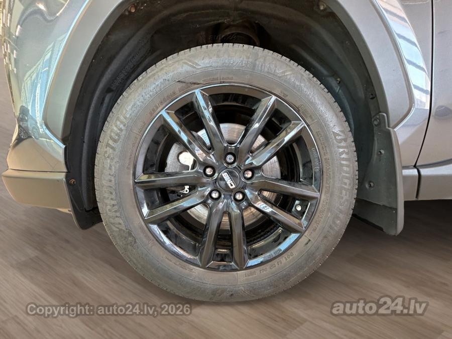 Grey Toyota RAV4 2021 in Parnu, with an engine capacity of 2.50 L and mileage of 83 thousand km for 28990 €, photo 15 on AUTOMOTO.COM.LV