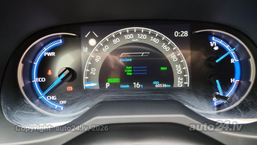 Grey Toyota RAV4 2021 in Tallinn, with an engine capacity of 2.49 L and mileage of 61 thousand km for 30995 €, photo 13 on AUTOMOTO.COM.LV