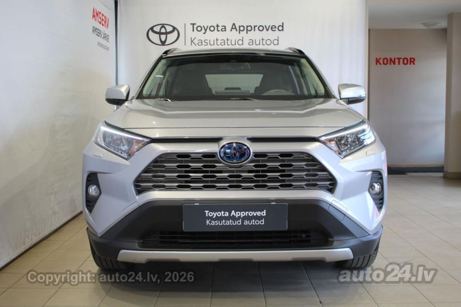 Grey Toyota RAV4 2021 in Tallinn, with an engine capacity of 2.50 L and mileage of 66 thousand km for 29990 €, photo 6 on AUTOMOTO.COM.LV