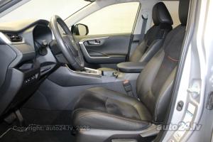 Grey Toyota RAV4 2021 in Tallinn, with an engine capacity of 2.50 L and mileage of 66 thousand km for 29990 €, photo 12 on AUTOMOTO.COM.LV