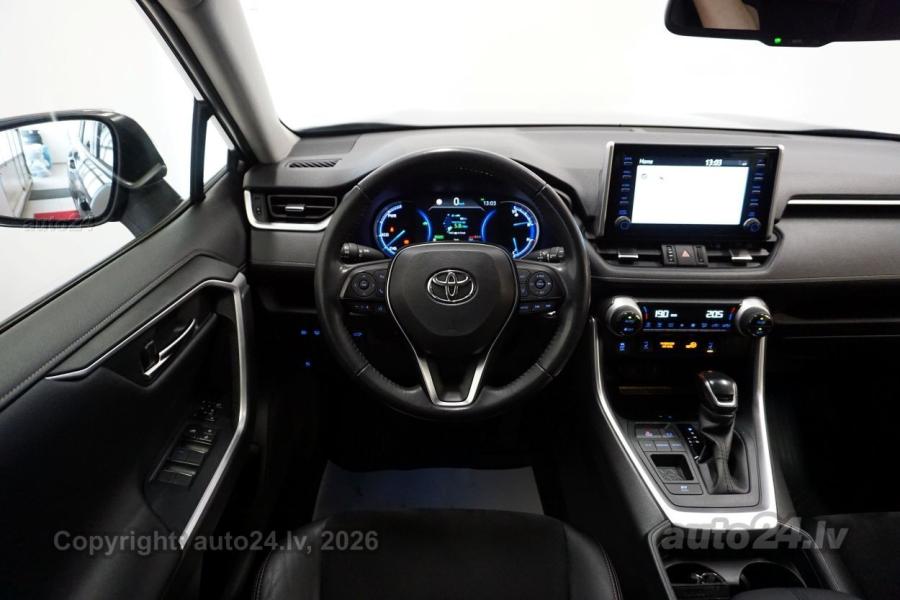 Pelēks Toyota RAV4 2021 Tartu, ar dzinēja tilpumu 2.50 L un nobraukumu 95 tūkst. km par 28490 €, foto 10 vietnē AUTOMOTO.COM.LV