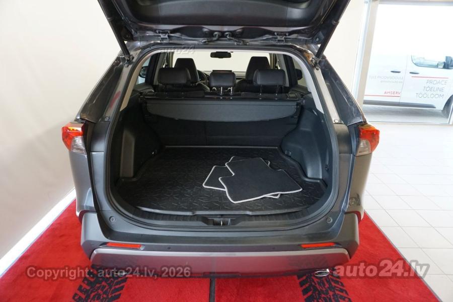 Pelēks Toyota RAV4 2021 Tartu, ar dzinēja tilpumu 2.50 L un nobraukumu 95 tūkst. km par 28490 €, foto 11 vietnē AUTOMOTO.COM.LV