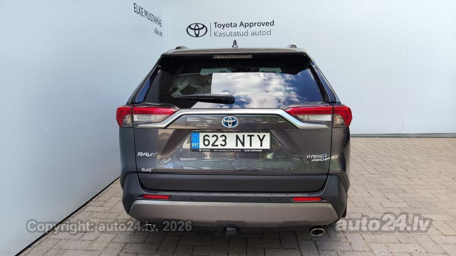 Pelēks Toyota RAV4 2021 Tallina, ar dzinēja tilpumu 2.49 L un nobraukumu 84 tūkst. km par 34495 €, foto 5 vietnē AUTOMOTO.COM.LV