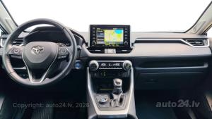 Pelēks Toyota RAV4 2021 Tallina, ar dzinēja tilpumu 2.49 L un nobraukumu 84 tūkst. km par 34495 €, foto 9 vietnē AUTOMOTO.COM.LV