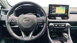 Pelēks Toyota RAV4 2021 Tallina, ar dzinēja tilpumu 2.49 L un nobraukumu 84 tūkst. km par 34495 €, foto 10 vietnē AUTOMOTO.COM.LV