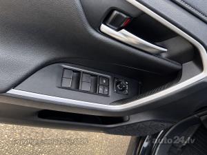 Pelēks Toyota RAV4 2021 Tallina, ar dzinēja tilpumu 2.00 L un nobraukumu 88 tūkst. km par 27900 €, foto 13 vietnē AUTOMOTO.COM.LV