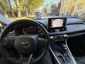 Серый Тойота РАВ 4 2021 в Таллин, объемом двигателя 2.00 л и пробегом 87 тыс. км за 22900 €, фото 12 на AUTOMOTO.COM.LV