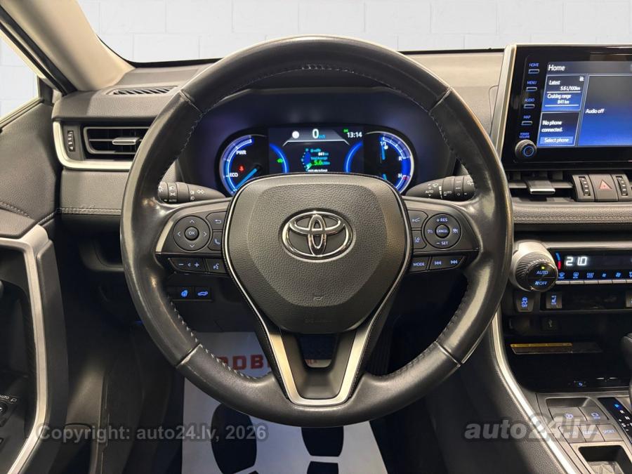 Grey Toyota RAV4 2021 in Tartu, with an engine capacity of 2.50 L and mileage of 133 thousand km for 26190 €, photo 13 on AUTOMOTO.COM.LV
