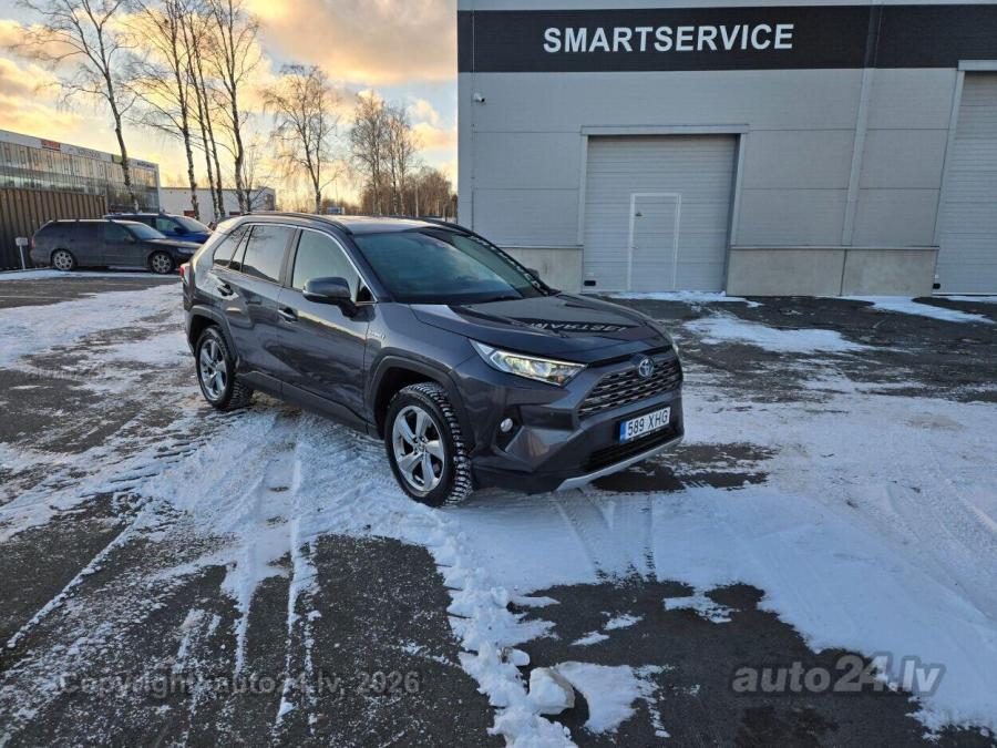 Grey Toyota RAV4 2022 in Tallinn, with an engine capacity of 0.00 L and mileage of 187 thousand km for 24900 €, photo 6 on AUTOMOTO.COM.LV