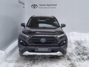 Pelēks Toyota RAV4 2022 Tallina, ar dzinēja tilpumu 2.49 L un nobraukumu 68 tūkst. km par 35995 €, foto 5 vietnē AUTOMOTO.COM.LV