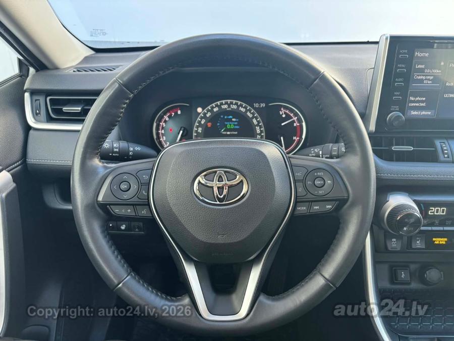 Grey Toyota RAV4 2022 in Tallinn, with an engine capacity of 1.99 L and mileage of 49 thousand km for 22995 €, photo 13 on AUTOMOTO.COM.LV