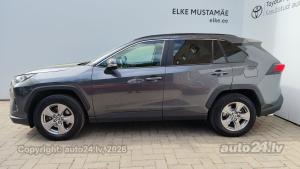 Pelēks Toyota RAV4 2022 Tallina, ar dzinēja tilpumu 1.99 L un nobraukumu 93 tūkst. km par 23995 €, foto 4 vietnē AUTOMOTO.COM.LV