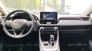Pelēks Toyota RAV4 2022 Tallina, ar dzinēja tilpumu 1.99 L un nobraukumu 93 tūkst. km par 23995 €, foto 9 vietnē AUTOMOTO.COM.LV
