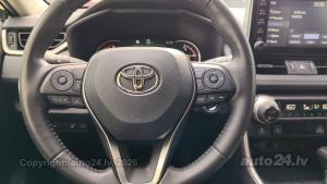 Pelēks Toyota RAV4 2022 Tallina, ar dzinēja tilpumu 1.99 L un nobraukumu 93 tūkst. km par 23995 €, foto 13 vietnē AUTOMOTO.COM.LV
