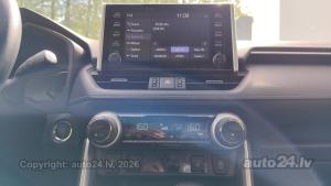 Pelēks Toyota RAV4 2022 Tallina, ar dzinēja tilpumu 1.99 L un nobraukumu 93 tūkst. km par 23995 €, foto 15 vietnē AUTOMOTO.COM.LV