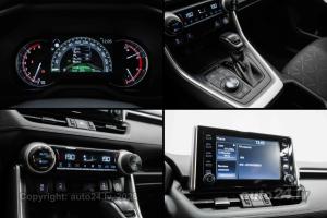 Pelēks Toyota RAV4 2022 Tallina, ar dzinēja tilpumu 2.00 L un nobraukumu 50 tūkst. km par 28500 €, foto 12 vietnē AUTOMOTO.COM.LV