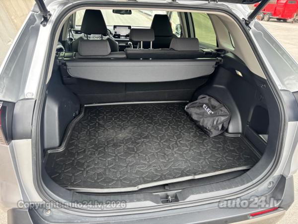 Pelēks Toyota RAV4 2022 Tallina, ar dzinēja tilpumu 2.00 L un nobraukumu 87 tūkst. km par 22800 €, foto 8 vietnē AUTOMOTO.COM.LV