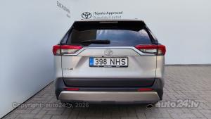 Pelēks Toyota RAV4 2022 Tallina, ar dzinēja tilpumu 1.99 L un nobraukumu 87 tūkst. km par 25895 €, foto 5 vietnē AUTOMOTO.COM.LV