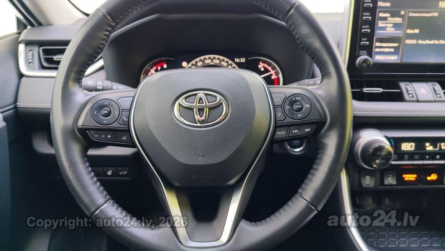 Pelēks Toyota RAV4 2022 Tallina, ar dzinēja tilpumu 1.99 L un nobraukumu 87 tūkst. km par 25895 €, foto 13 vietnē AUTOMOTO.COM.LV