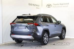 Pelēks Toyota RAV4 2022 Tallina, ar dzinēja tilpumu 2.49 L un nobraukumu 46 tūkst. km par 29500 €, foto 3 vietnē AUTOMOTO.COM.LV