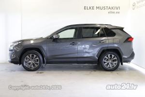 Pelēks Toyota RAV4 2022 Tallina, ar dzinēja tilpumu 2.49 L un nobraukumu 46 tūkst. km par 29500 €, foto 4 vietnē AUTOMOTO.COM.LV