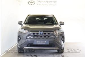 Pelēks Toyota RAV4 2022 Tallina, ar dzinēja tilpumu 2.49 L un nobraukumu 46 tūkst. km par 29500 €, foto 6 vietnē AUTOMOTO.COM.LV