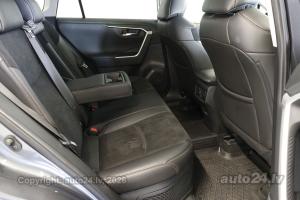 Pelēks Toyota RAV4 2022 Tallina, ar dzinēja tilpumu 2.49 L un nobraukumu 46 tūkst. km par 29500 €, foto 8 vietnē AUTOMOTO.COM.LV