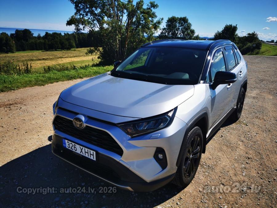 Pelēks Toyota RAV4 2022 Tallina, ar dzinēja tilpumu 2.00 L un nobraukumu 69 tūkst. km par 27900 €, foto 23 vietnē AUTOMOTO.COM.LV