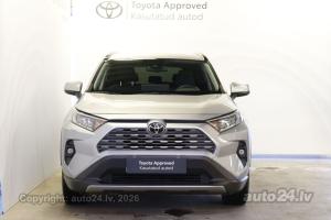Pelēks Toyota RAV4 2023 Tallina, ar dzinēja tilpumu 1.99 L un nobraukumu 56 tūkst. km par 28990 €, foto 5 vietnē AUTOMOTO.COM.LV
