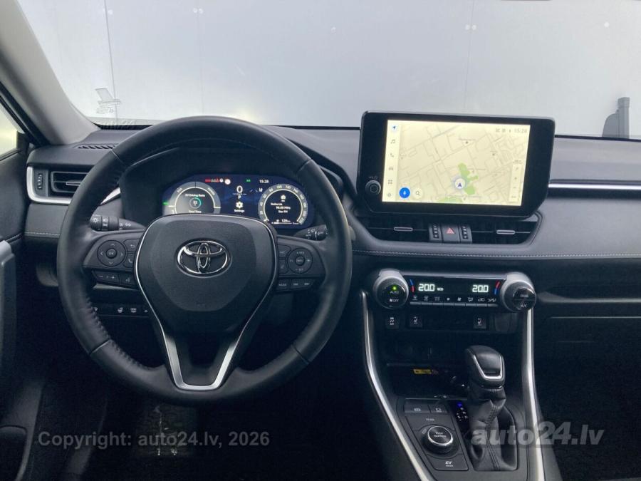 Pelēks Toyota RAV4 2023 Tallina, ar dzinēja tilpumu 2.49 L un nobraukumu 15 tūkst. km par 38495 €, foto 9 vietnē AUTOMOTO.COM.LV