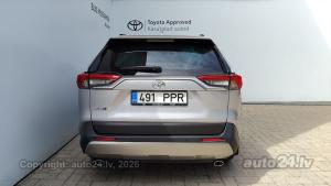 Pelēks Toyota RAV4 2023 Tallina, ar dzinēja tilpumu 1.99 L un nobraukumu 33 tūkst. km par 29995 €, foto 5 vietnē AUTOMOTO.COM.LV