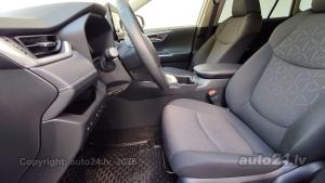 Grey Toyota RAV4 2023 in Tallinn, with an engine capacity of 1.99 L and mileage of 35 thousand km for 31995 €, photo 12 on AUTOMOTO.COM.LV