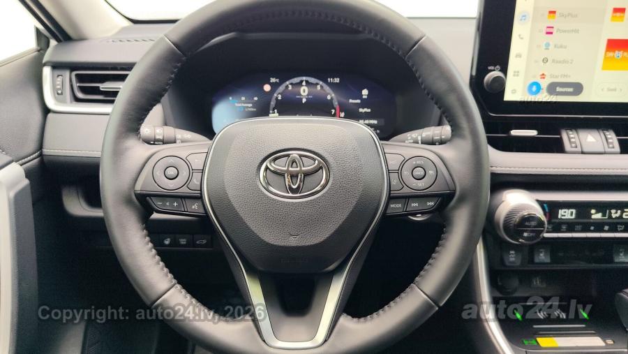 Grey Toyota RAV4 2023 in Tallinn, with an engine capacity of 1.99 L and mileage of 35 thousand km for 31995 €, photo 13 on AUTOMOTO.COM.LV