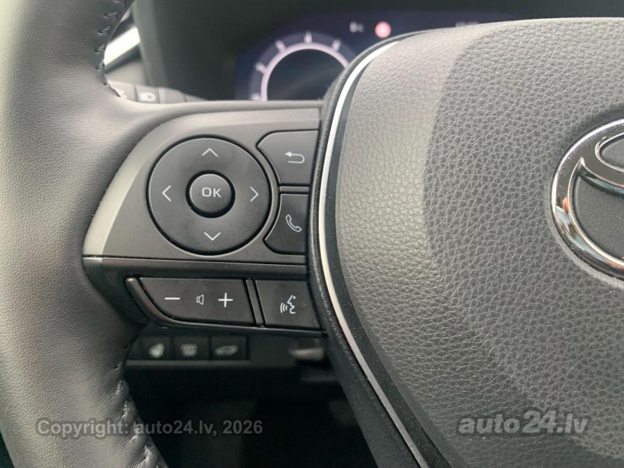 Pelēks Toyota RAV4 2023 Tallina, ar dzinēja tilpumu 2.00 L un nobraukumu 29 tūkst. km par 33999 €, foto 8 vietnē AUTOMOTO.COM.LV