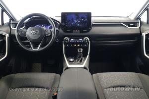 Pelēks Toyota RAV4 2023 Tallina, ar dzinēja tilpumu 1.99 L un nobraukumu 39 tūkst. km par 31900 €, foto 9 vietnē AUTOMOTO.COM.LV