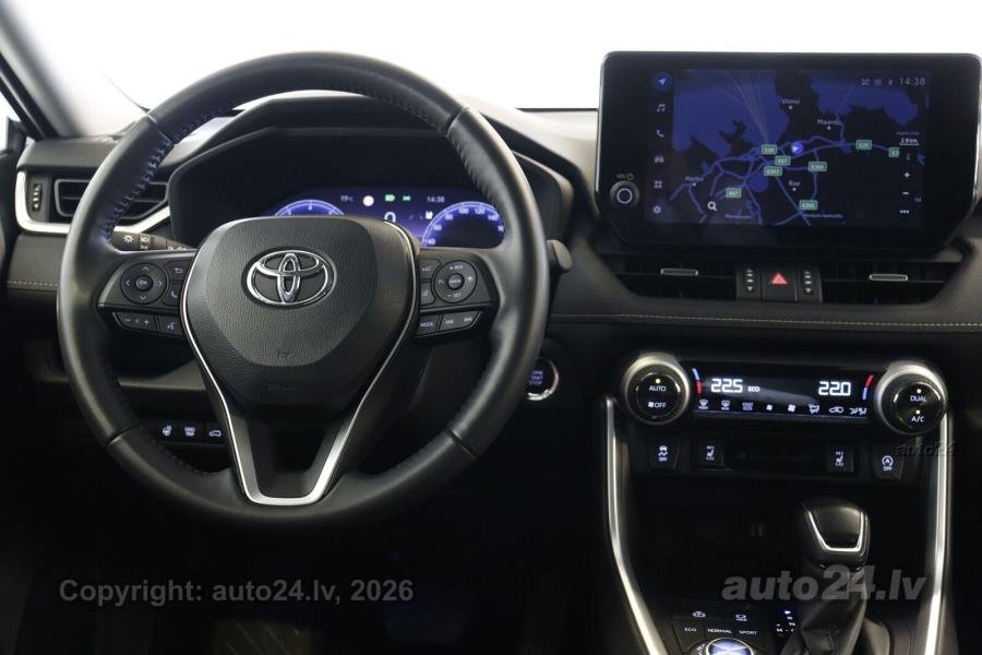 Pelēks Toyota RAV4 2023 Tallina, ar dzinēja tilpumu 1.99 L un nobraukumu 39 tūkst. km par 31900 €, foto 10 vietnē AUTOMOTO.COM.LV