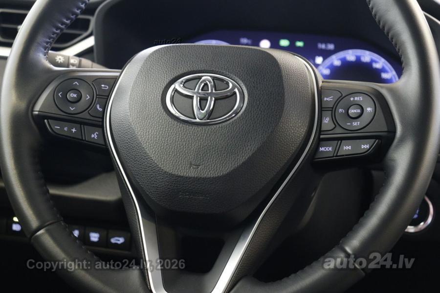 Pelēks Toyota RAV4 2023 Tallina, ar dzinēja tilpumu 1.99 L un nobraukumu 39 tūkst. km par 31900 €, foto 13 vietnē AUTOMOTO.COM.LV