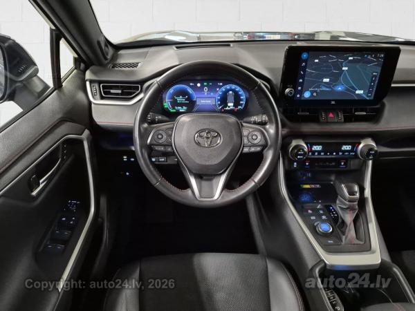 Pelēks Toyota RAV4 2023 Tallina, ar dzinēja tilpumu 2.50 L un nobraukumu 50 tūkst. km par 42990 €, foto 9 vietnē AUTOMOTO.COM.LV