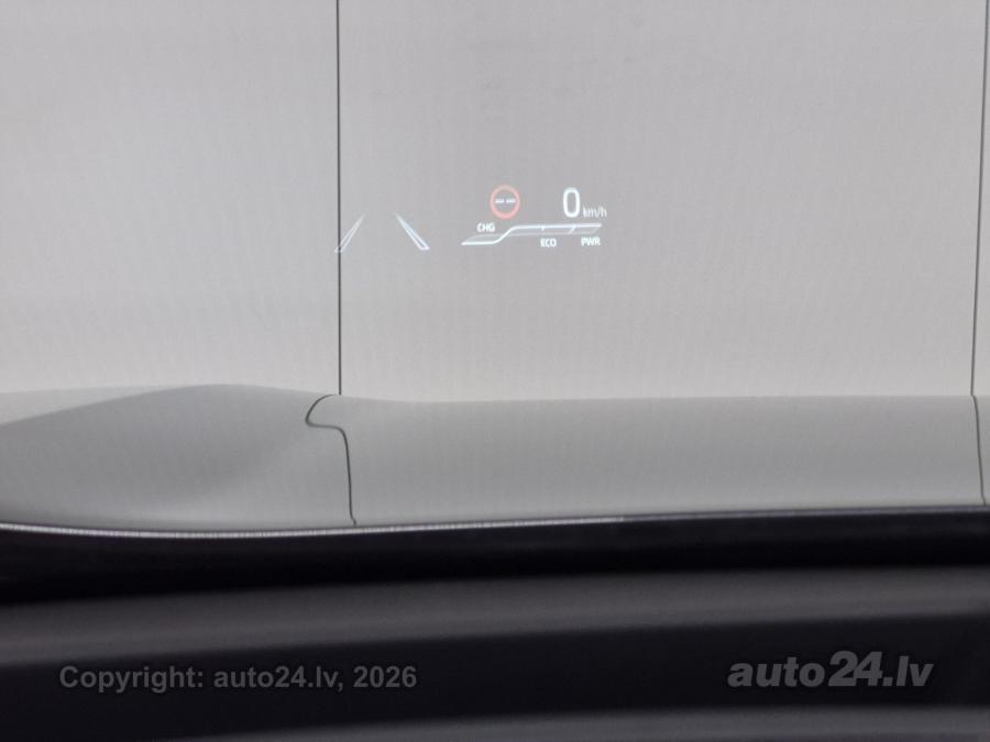 Grey Toyota RAV4 2023 in Tallinn, with an engine capacity of 2.50 L and mileage of 50 thousand km for 42990 €, photo 19 on AUTOMOTO.COM.LV