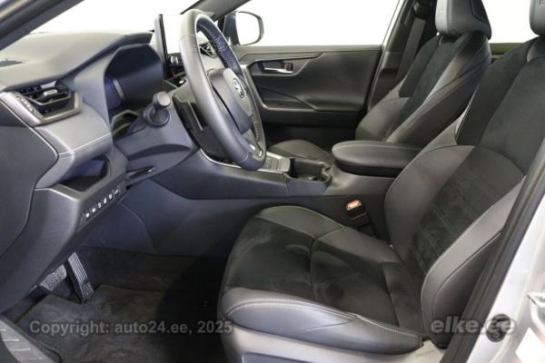Pelēks Toyota RAV4 2024 Tallina, ar dzinēja tilpumu 2.49 L un nobraukumu 8 tūkst. km par 51900 €, foto 11 vietnē AUTOMOTO.COM.LV