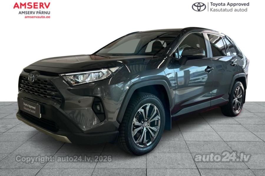 Pelēks Toyota RAV4 2024 Pērnava, ar dzinēja tilpumu 2.50 L un nobraukumu 52 tūkst. km par 38990 €, foto 1 vietnē AUTOMOTO.COM.LV