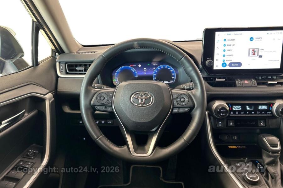 Pelēks Toyota RAV4 2024 Pērnava, ar dzinēja tilpumu 2.50 L un nobraukumu 52 tūkst. km par 38990 €, foto 12 vietnē AUTOMOTO.COM.LV
