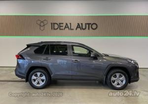 Grey Toyota RAV4 2024 in Tallinn, with an engine capacity of 2.50 L and mileage of 46 thousand km for 34990 €, photo 4 on AUTOMOTO.COM.LV