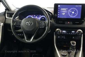 Pelēks Toyota RAV4 2024 Tallina, ar dzinēja tilpumu 2.49 L un nobraukumu 31 tūkst. km par 37900 €, foto 10 vietnē AUTOMOTO.COM.LV