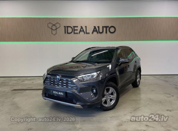 Серый Тойота РАВ 4 2024 в Таллин, объемом двигателя 2.50 л и пробегом 43 тыс. км за 34990 €, фото 1 на AUTOMOTO.COM.LV