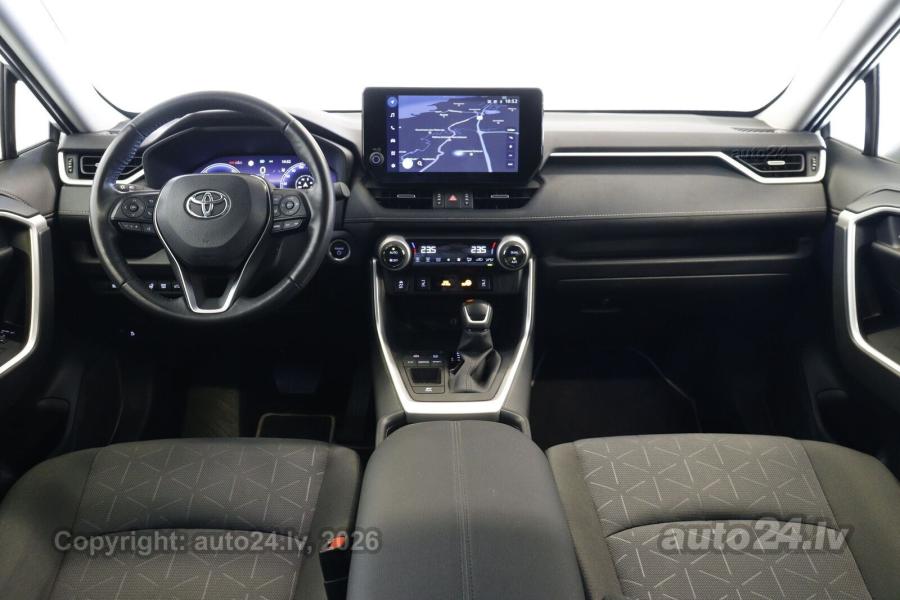 Pelēks Toyota RAV4 2024 Tallina, ar dzinēja tilpumu 2.49 L un nobraukumu 37 tūkst. km par 34490 €, foto 9 vietnē AUTOMOTO.COM.LV