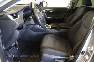 Pelēks Toyota RAV4 2024 Tallina, ar dzinēja tilpumu 2.49 L un nobraukumu 37 tūkst. km par 34490 €, foto 12 vietnē AUTOMOTO.COM.LV