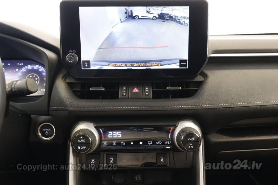 Pelēks Toyota RAV4 2024 Tallina, ar dzinēja tilpumu 2.49 L un nobraukumu 37 tūkst. km par 34490 €, foto 15 vietnē AUTOMOTO.COM.LV